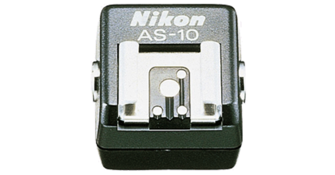 Cabluri > Nikon AS-10 TTL Multi-flash adapter